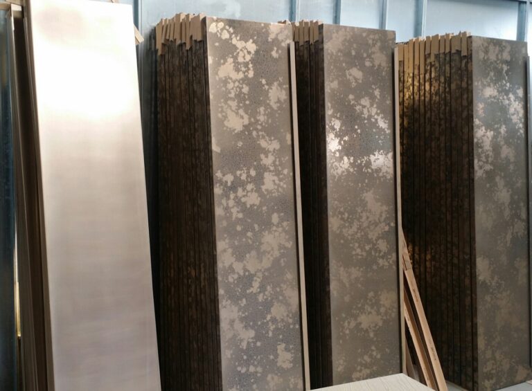 Liquid Metal Designs: Transform Your Spaces with Elegance